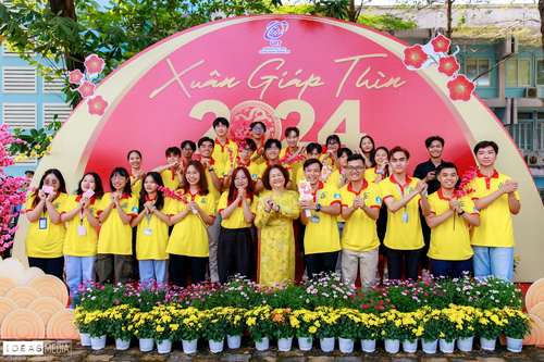 Spring Corner 2024 Brings Tet Vibes to UIT